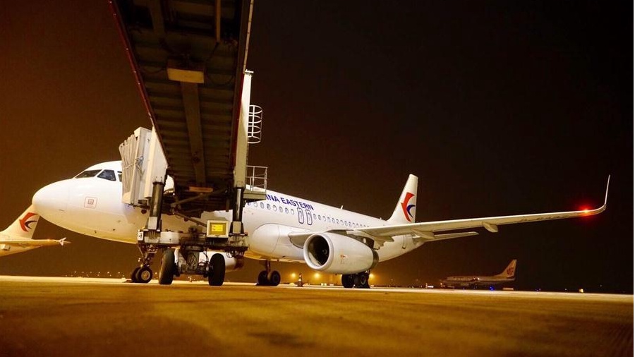 Beijing airport succeeds a low visibility test fly