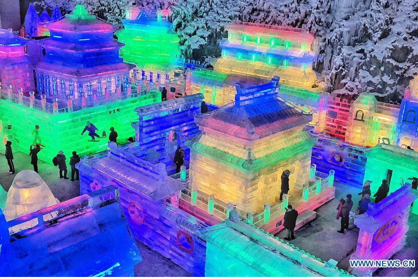 32nd Longqingxia Ice Lantern Festival kicks off in Beijing's Yanqing