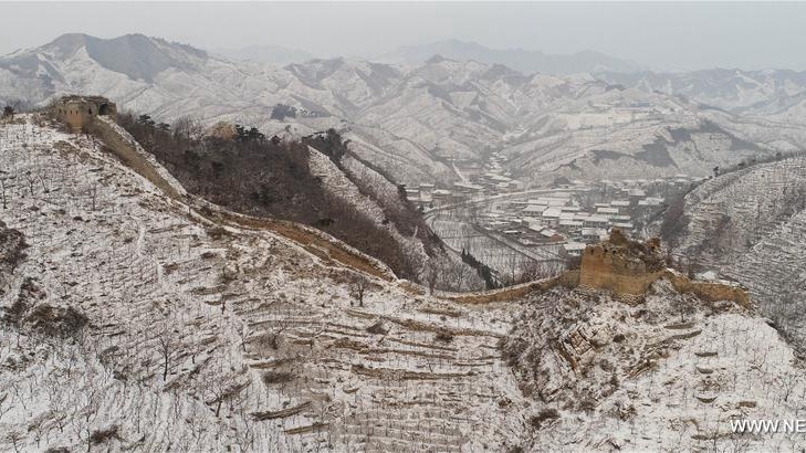 Snow-covered Great Wall in winter