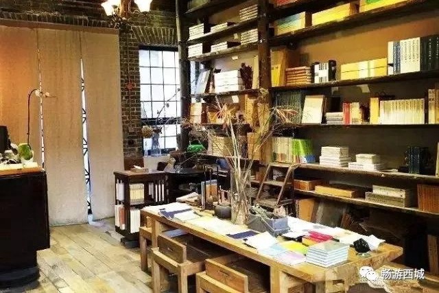 Bookstores in Beijing with Unique Charm